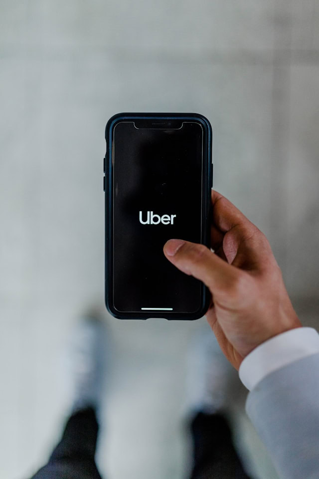 Uber Help for Seniors – Jacksonville.Radio